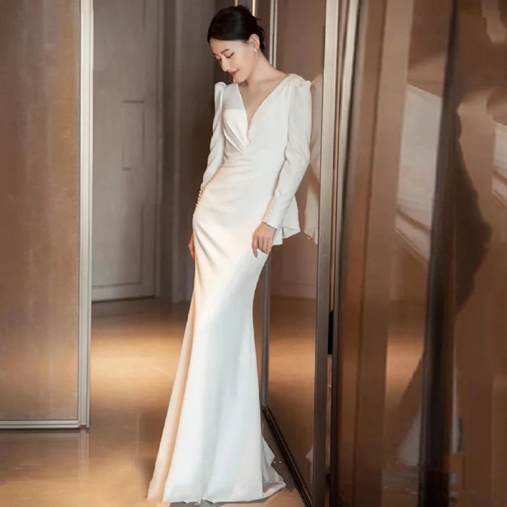 Elegant White Long Sleeve Evening Gown on Luulla